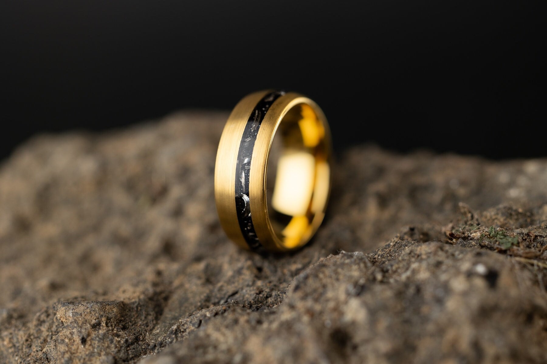 Golden Meteorite - Gold Meteorite Ring, Wedding Band for Men, 8mm Widt